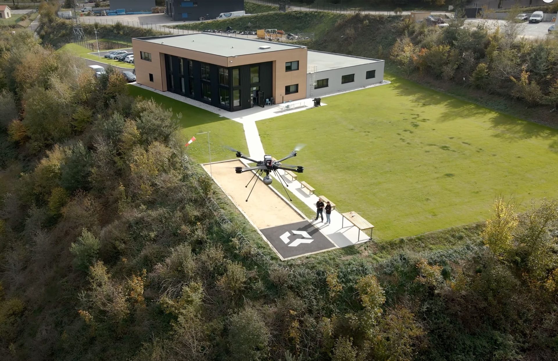 Inauguration - Hexadrone